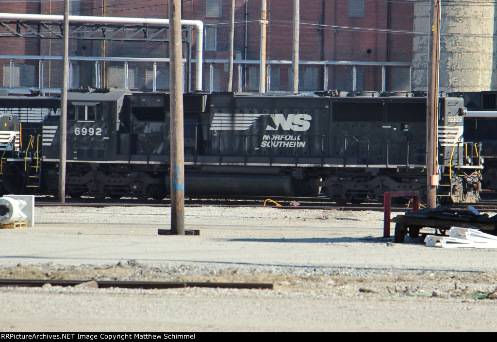 NS 6992